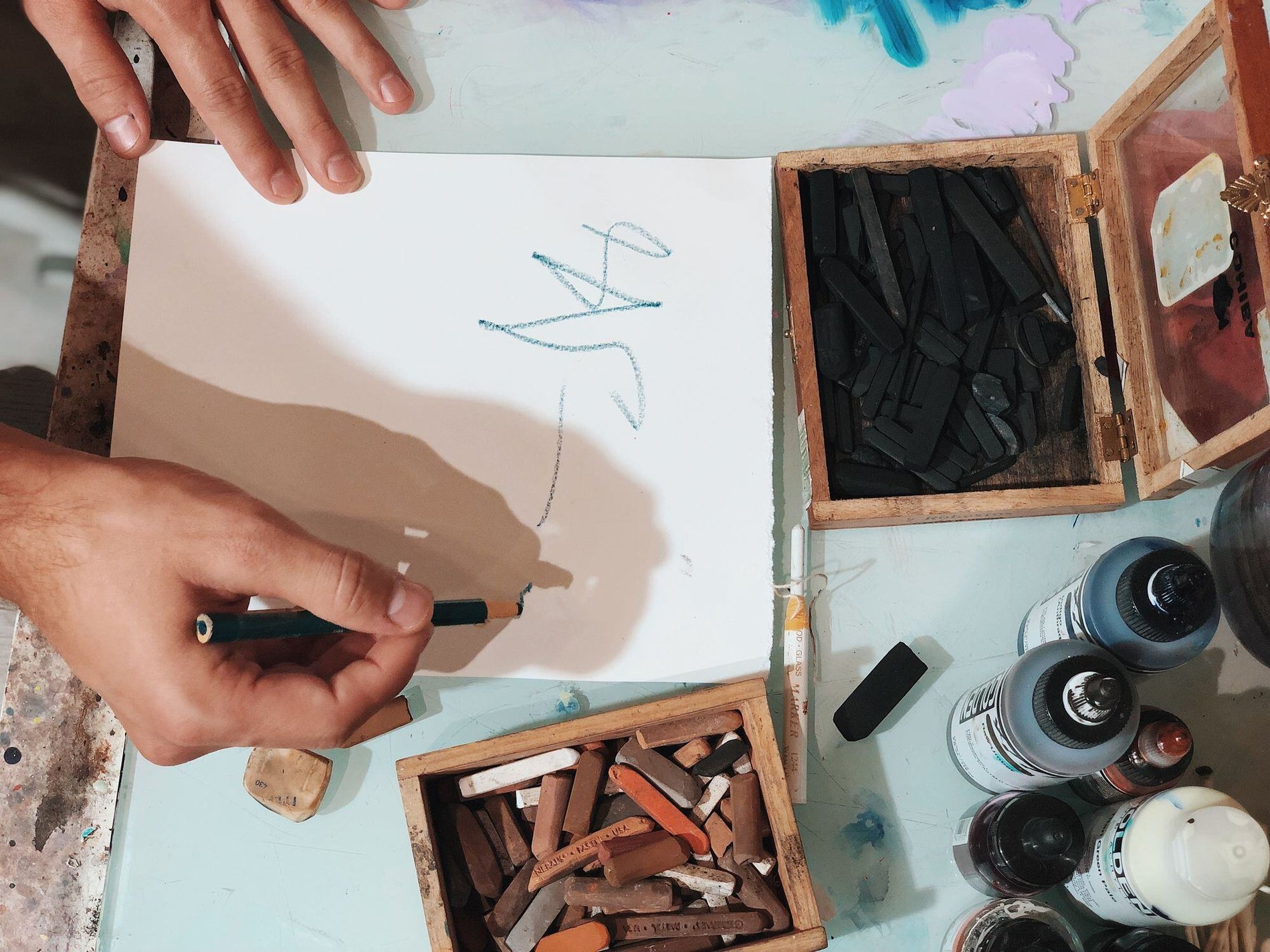 10 Abstract Painting Techniques for Beginners