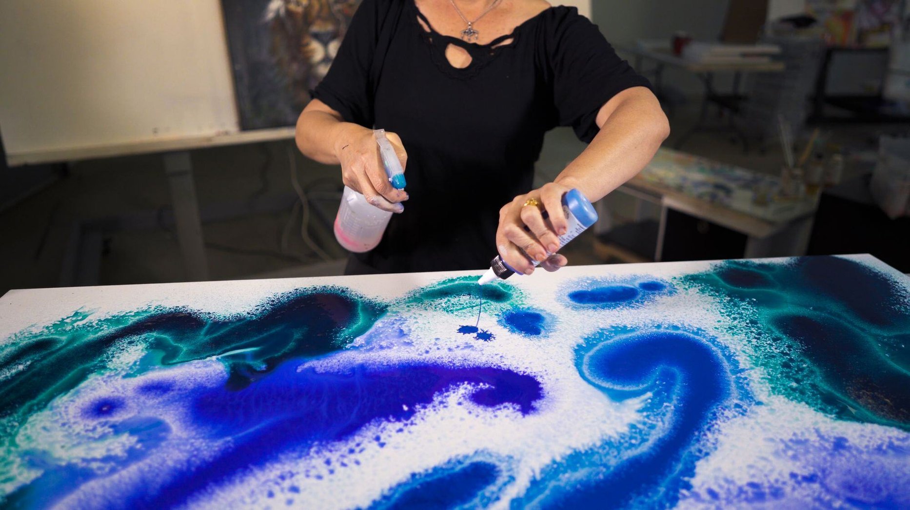 10 Abstract Painting Techniques for Beginners