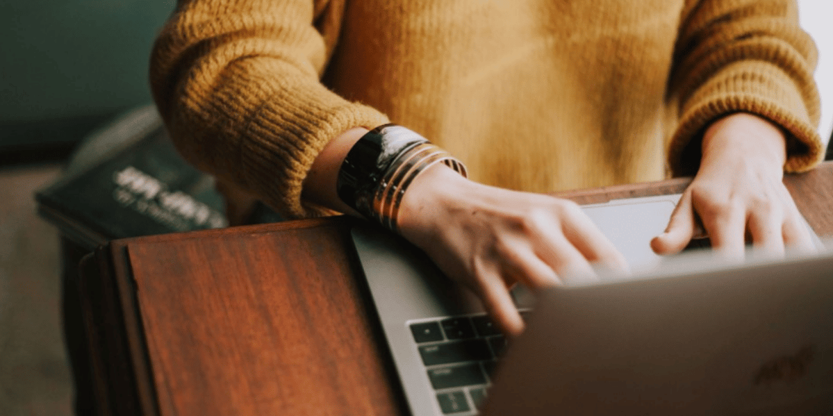 Best 10 Websites for Artists to Get Art Commissions