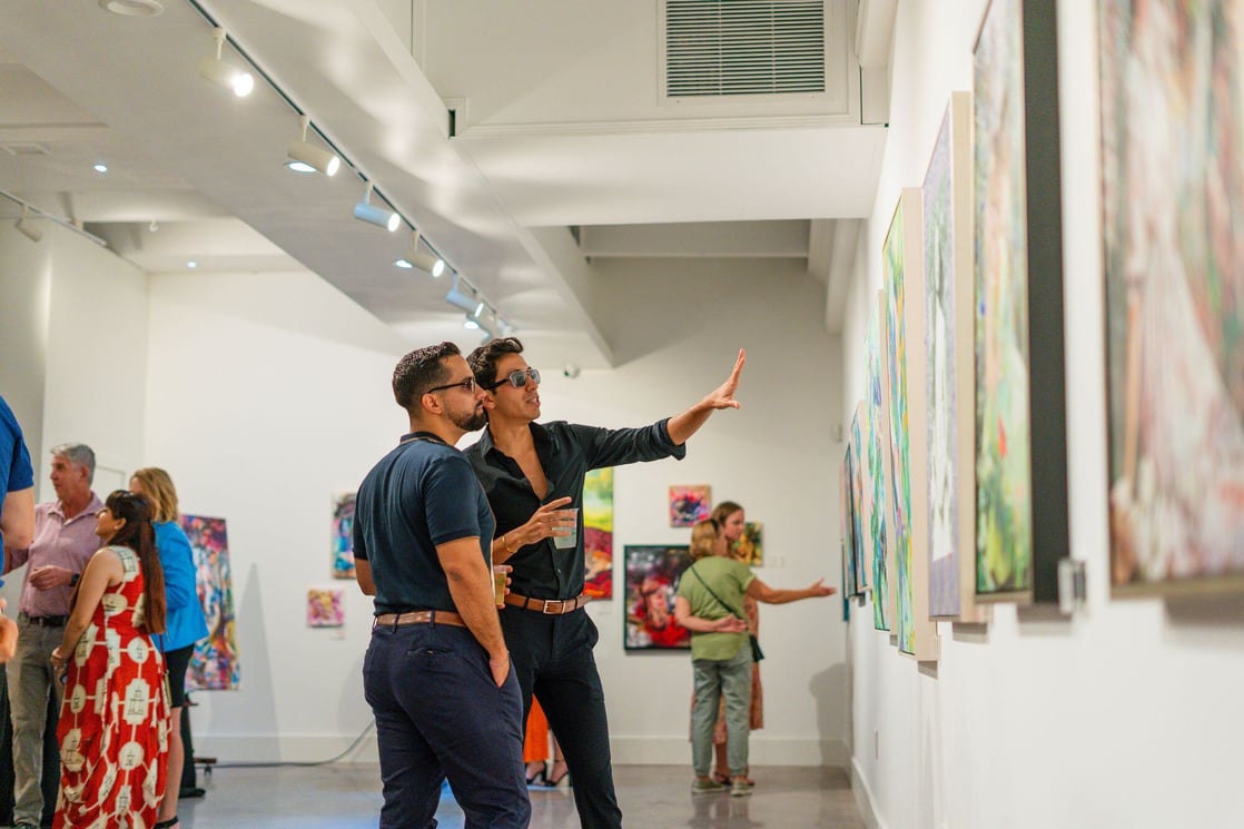 5 Important Tips for Properly Lighting Your Artwork